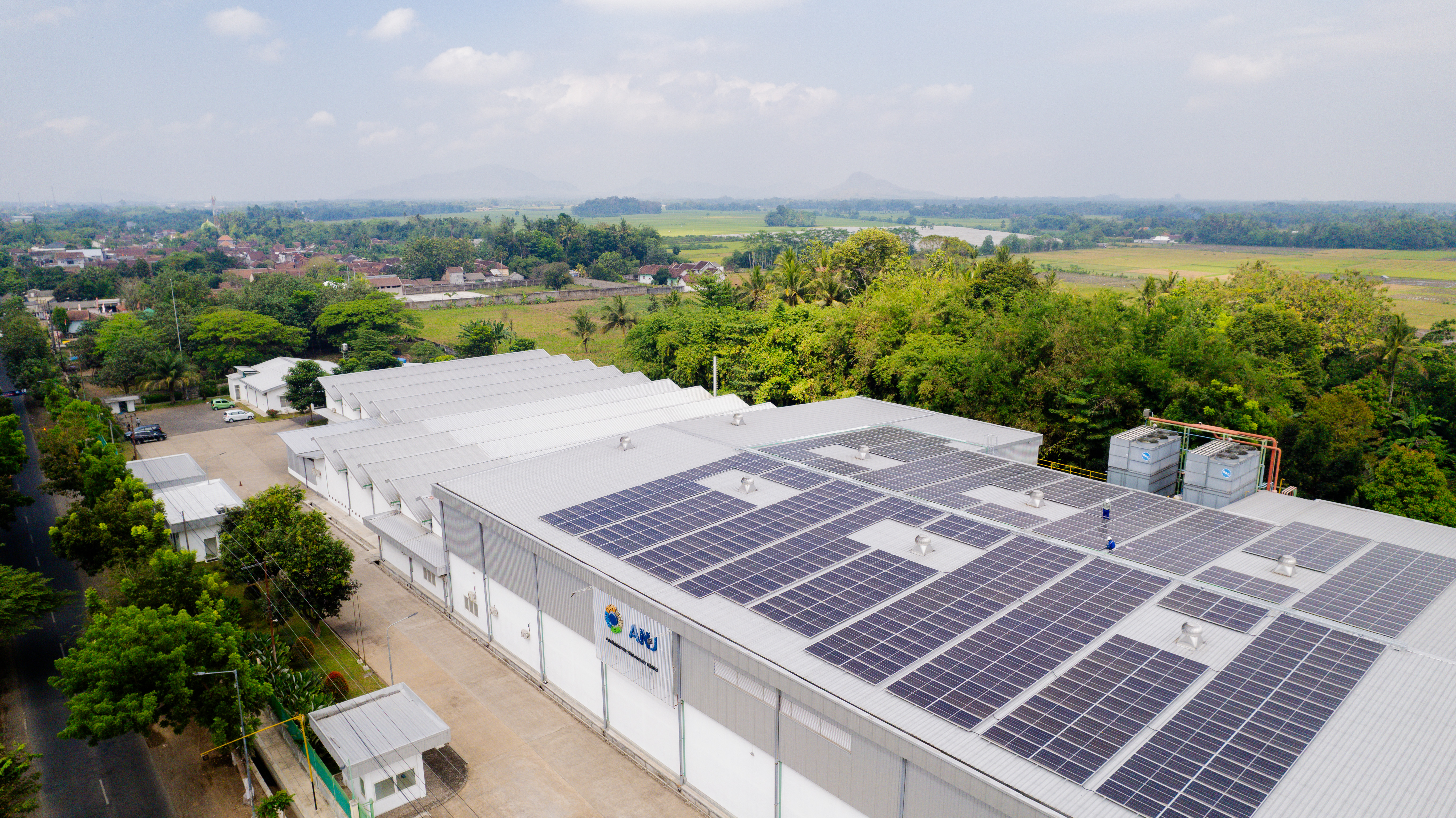 Grup ANJ dengan SUN Energy kembangkan sistem PLTS